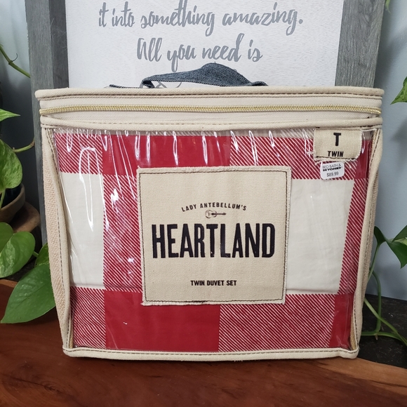 Lady Antebellum's | Bedding | Rustic Christmas Cabin Bedding Lady ...